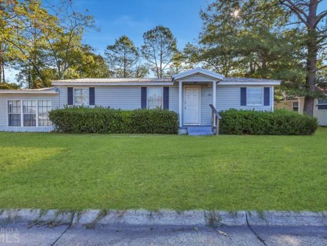 702 S Church St, Alma, GA 31510