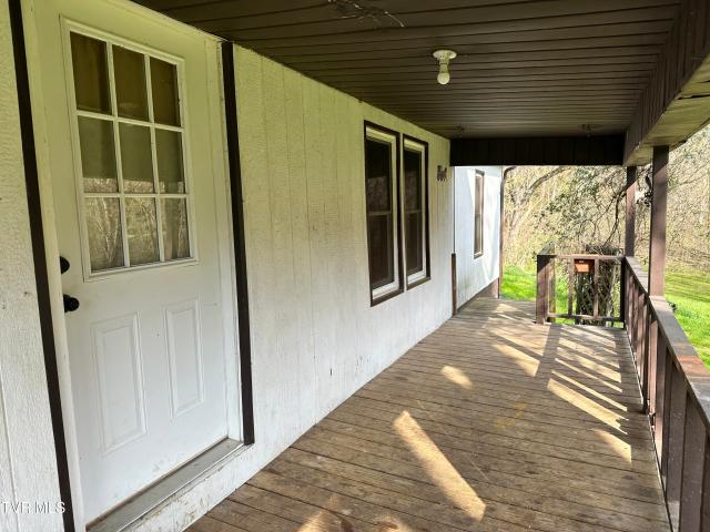 702 Speedwell Road