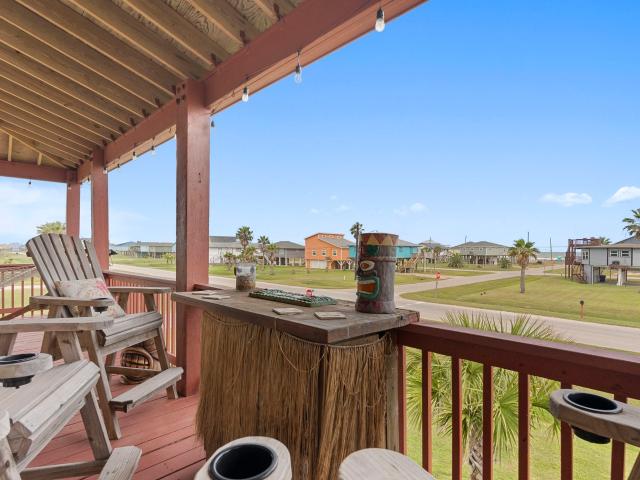702 Surf Dr, Surfside Beach, TX 77541 | MLS #31082 | Compass