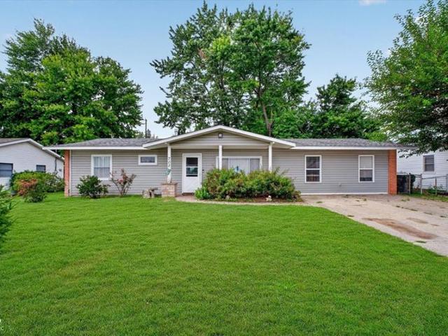 702 Sweetbriar Ave, Whiteland, IN 46184