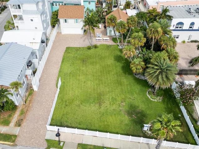 702 Pass a Grille Way, St. Pete Beach, FL 33706 | MLS #TB8364