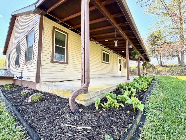 702 Pinhook Road