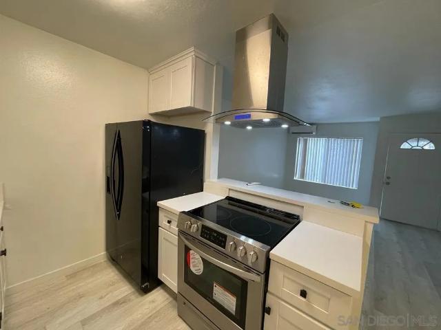 702 R Ave, National City, CA 91950 | MLS #260007 | Compass