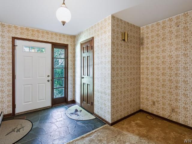 702 Ridge Road