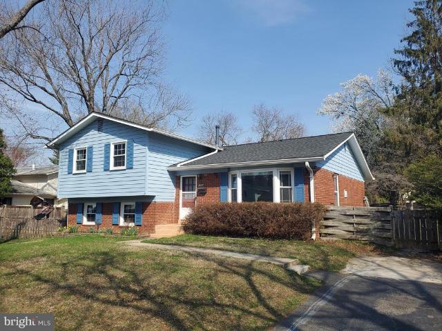 702 W Edmonston Drive