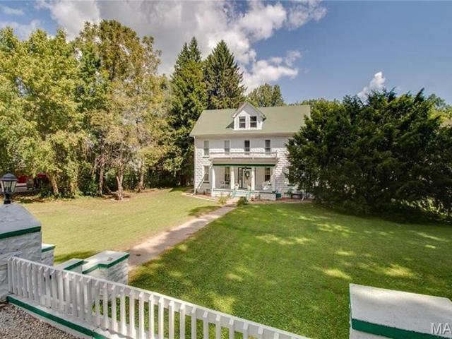 702 W Main St, Hardin, IL 62047