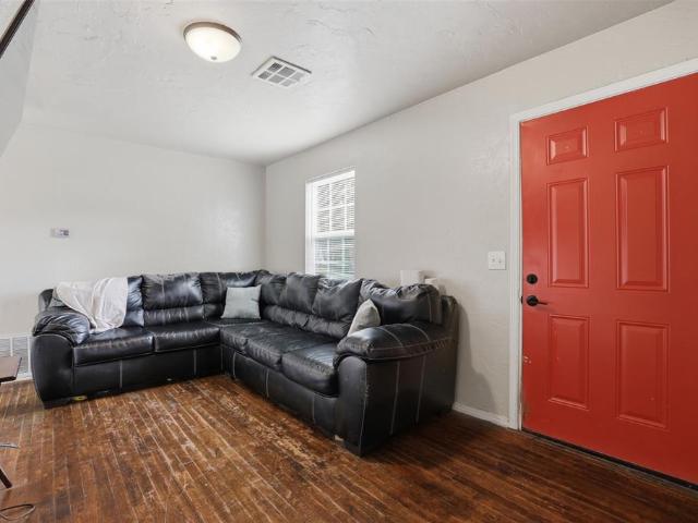 702 Tollie Drive