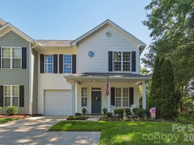 702 Torrey Pines Ln, Fort Mill, SC 29715