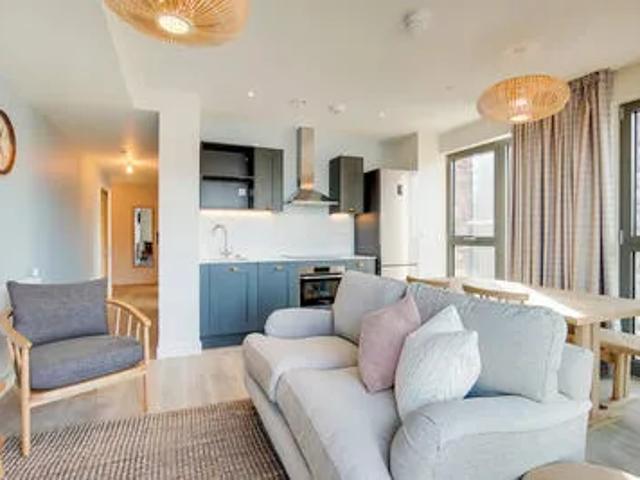702 Thomson | Quintain Living