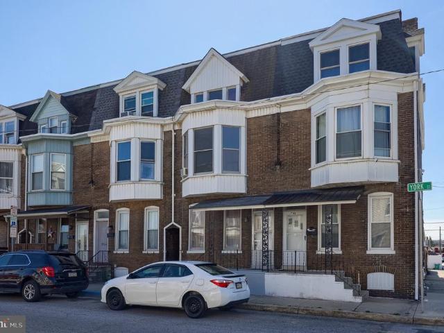 702 York Street