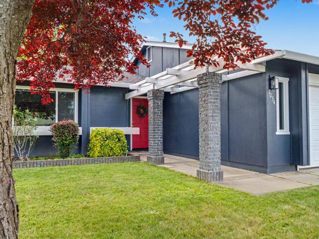 7034 David Trail, Redding, CA 96001 | MLS #26 1701 | Compass