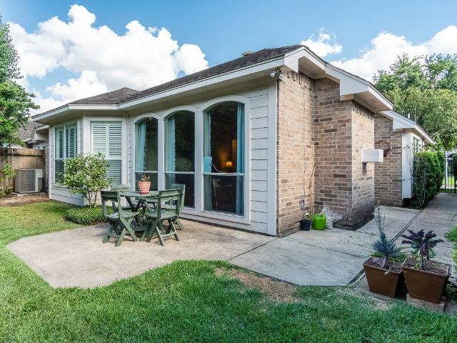 7034 Lawler Ridge