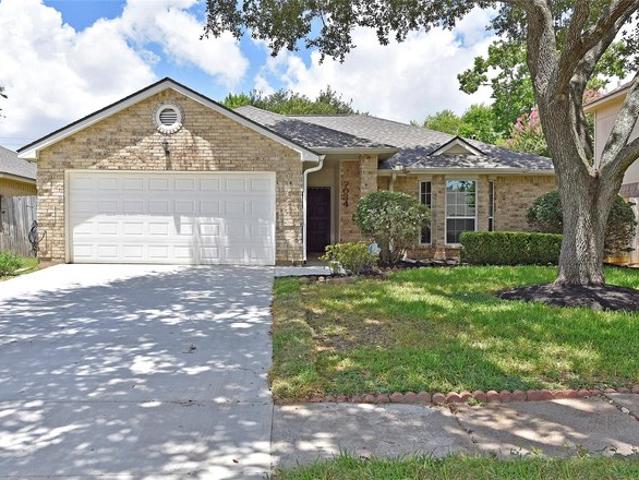 7034 River Bluff Dr, Houston, TX 77085