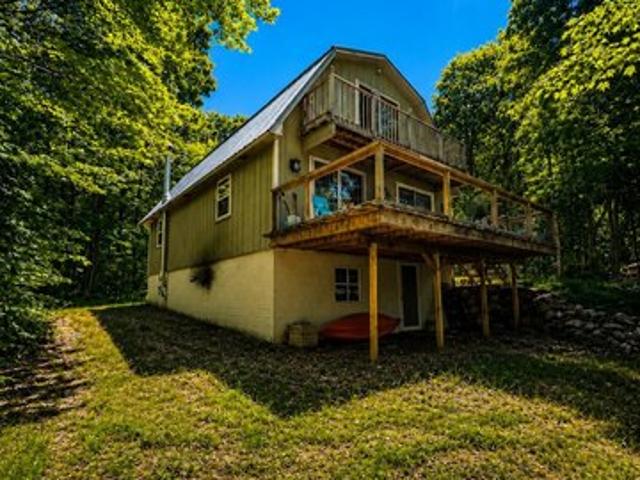 7035 Campbell Rd SE, Fife Lake, MI 49633