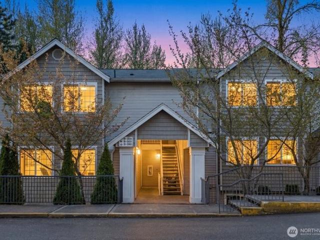 7035 S 133rd St Unit B100, Seattle, WA 98178