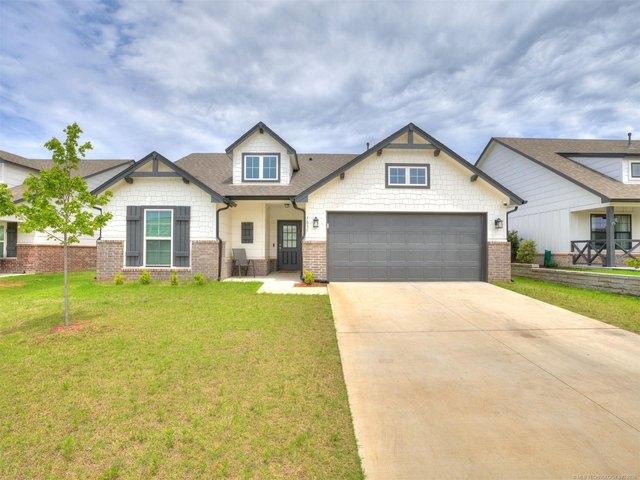7035 S Hemlock Ave, Broken Arrow, OK 74011