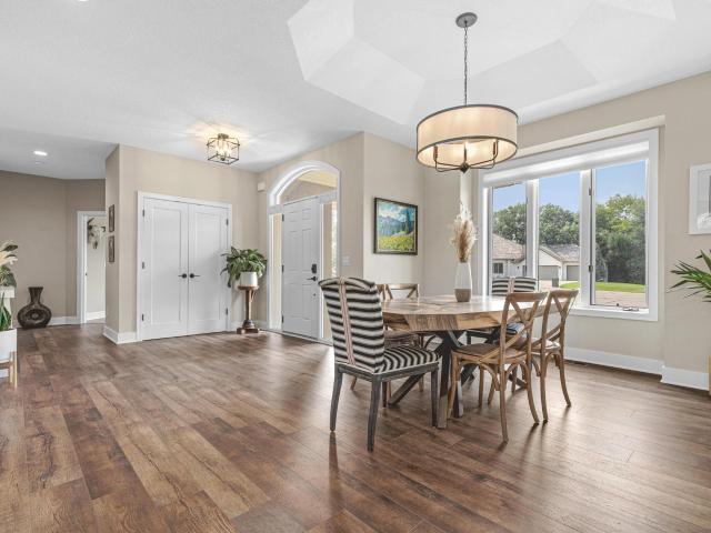 7036 Crowne Oak Road