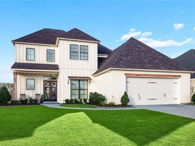 7037 Bald Eagle Cir, Madisonville, LA 70447