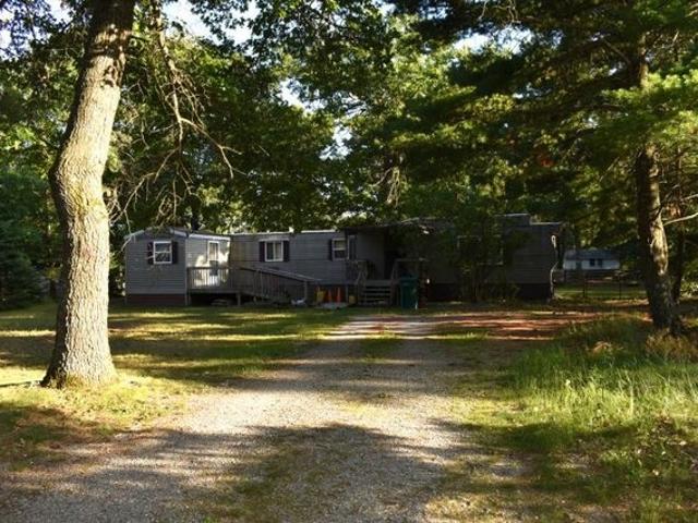 7037 Indian Trl, Oscoda, MI 48750