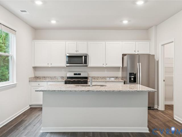 7038 Spike Rush Court