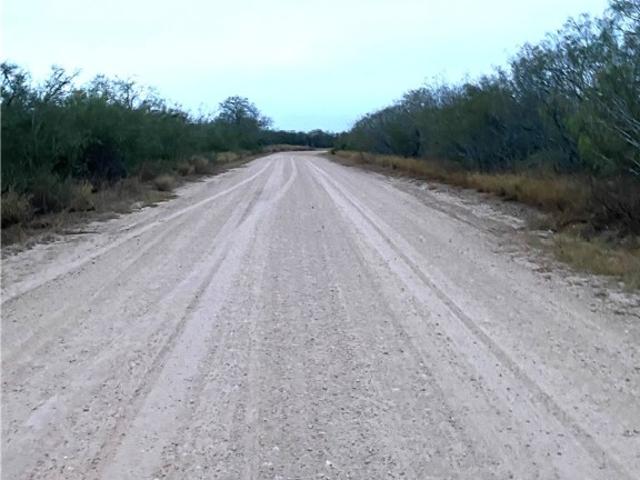 7039 CR 205 22.22 acres +/