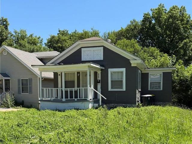 7039 Indiana Ave, Kansas City, MO 64132