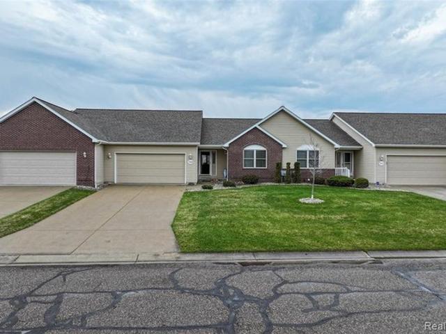 7039 Rosewood Dr, Clayton Township, MI 48433