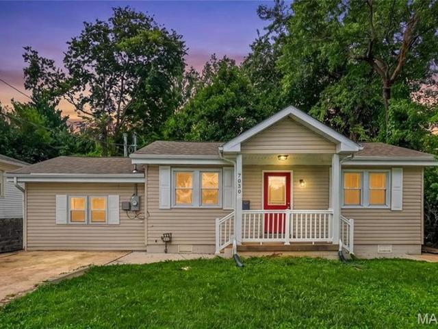7030 Canterbury Ave, Saint Louis, MO 63143