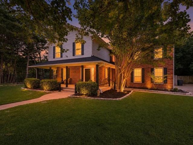 7030 Pecan Creek Cir, Midlothian, TX 76065