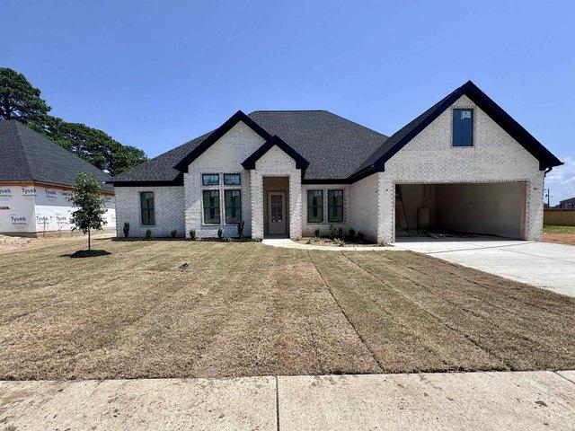 7030 Stardust Ln, Alexander, AR 72002