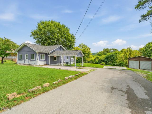 7030 Tazewell Pike