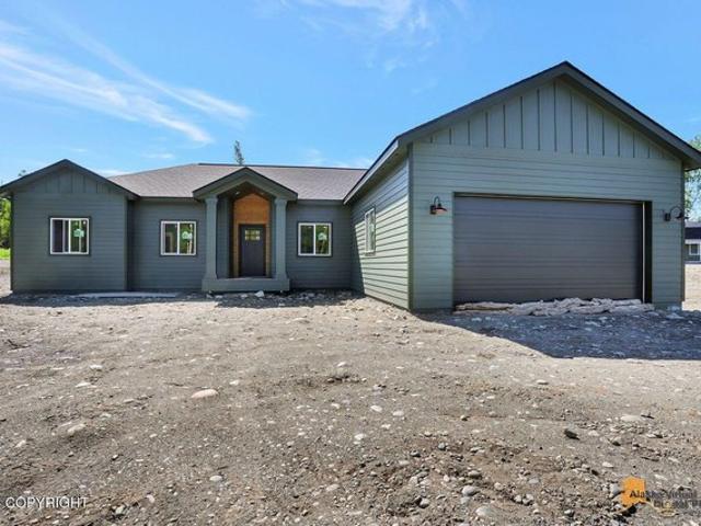 7030 W Beverly Lake Rd, Wasilla, AK 99623