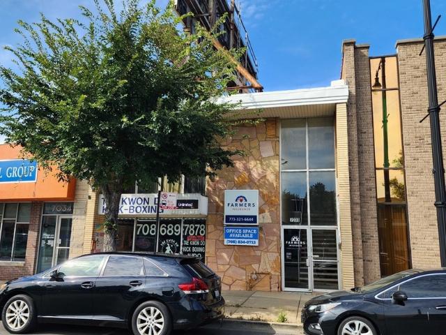 7030 W North Avenue