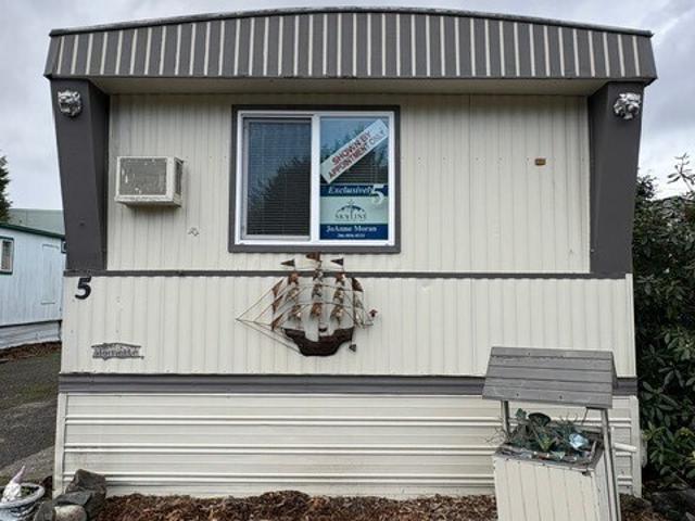 7031 NE 175th St, Unit 5, Kenmore, WA 98028 | MLS #2464 | Compass