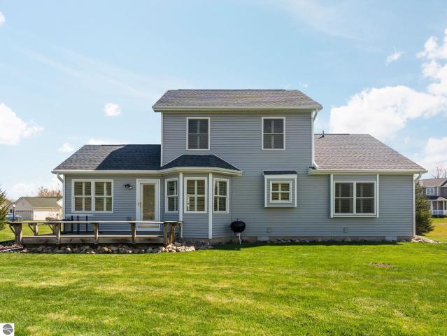 7031 Applewood Drive