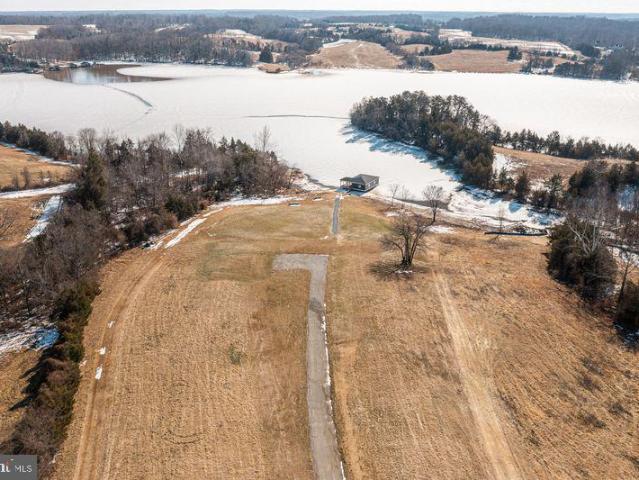 7031 Divine Ln, Orange, VA 22960 | MLS #VASP2039 | Compass