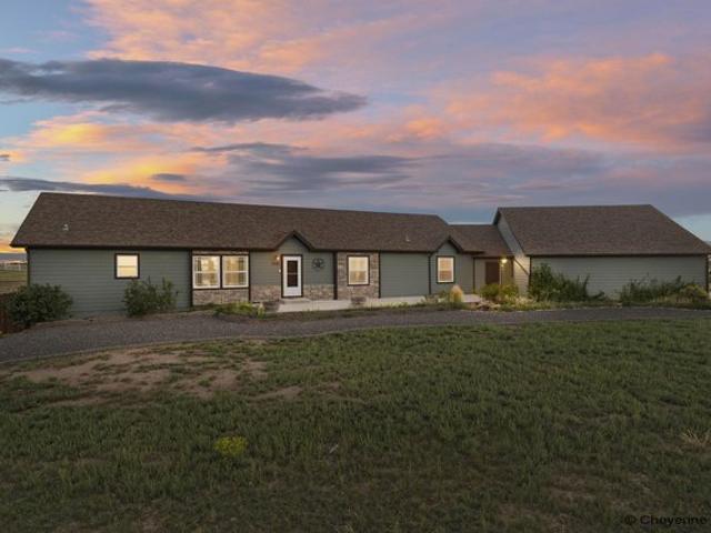 7031 E Riding Club Rd, Cheyenne, WY 82009
