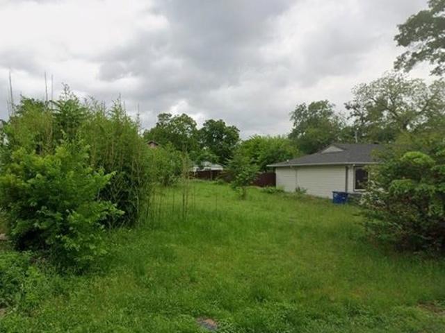 7031 Fairdale Ave, Dallas, TX 75227