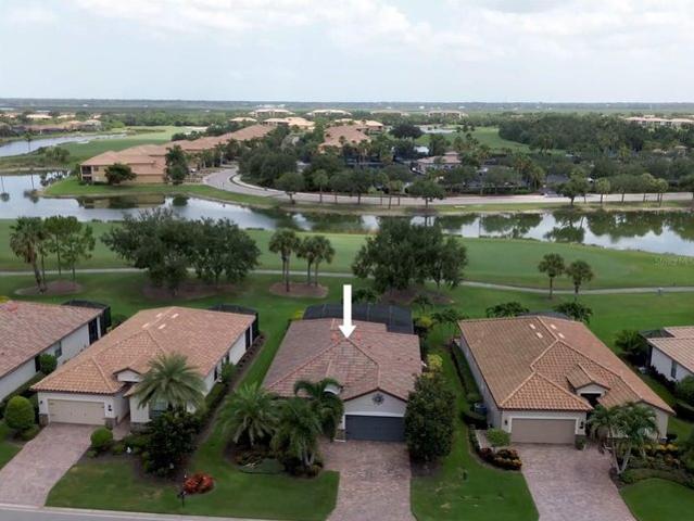 7031 Quiet Creek Dr, Bradenton, FL 34212