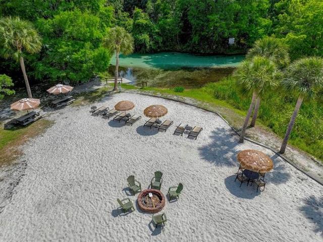 7032 River Run Blvd, Weeki Wachee, FL 34607