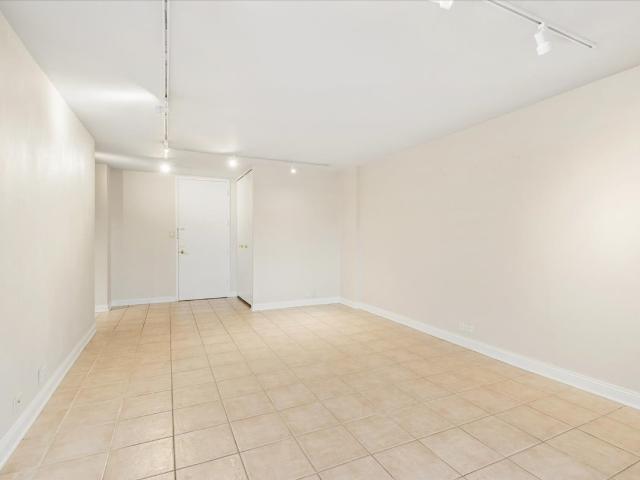 7033 N Kedzie Avenue # 1410
