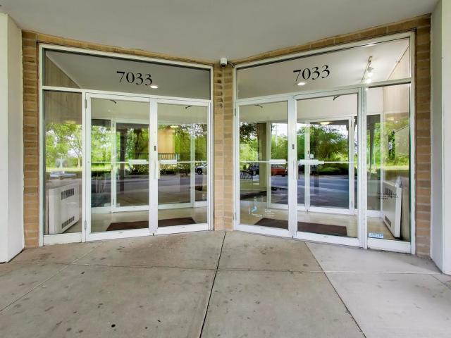 7033 N KEDZIE Avenue # 1602