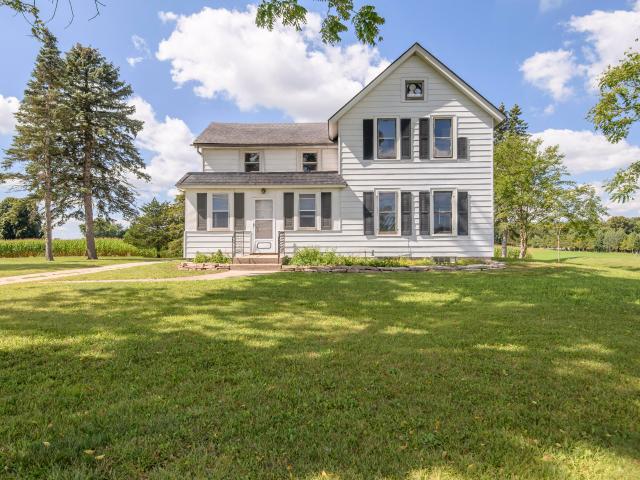 7033 County Highway M
