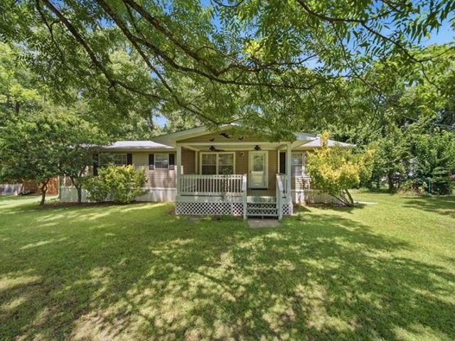 7033 E Peach Rd, Ridgeway, SC 29130