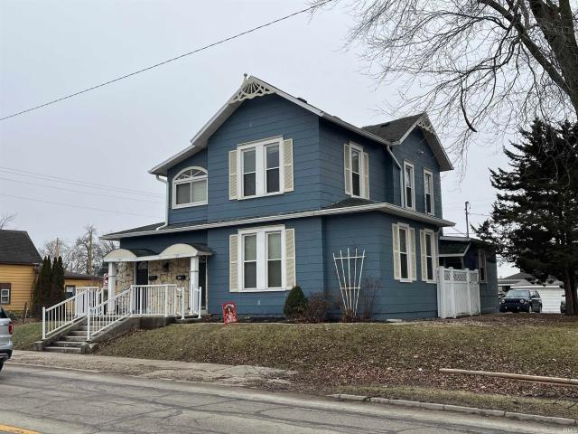 703 & 705 N Walnut Street
