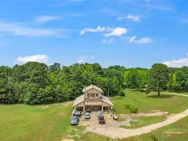 703 COUNTY ROAD 1124, DAINGERFIELD, TX 75638 Farm For Sale ML.