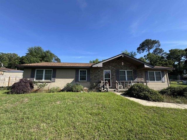 703 Charlie St, Opp, AL 36467