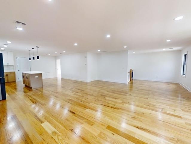703 Galloping Hill Rd