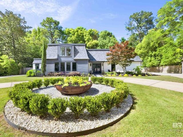 703 Greenwood Ave, Fairhope, AL 36532