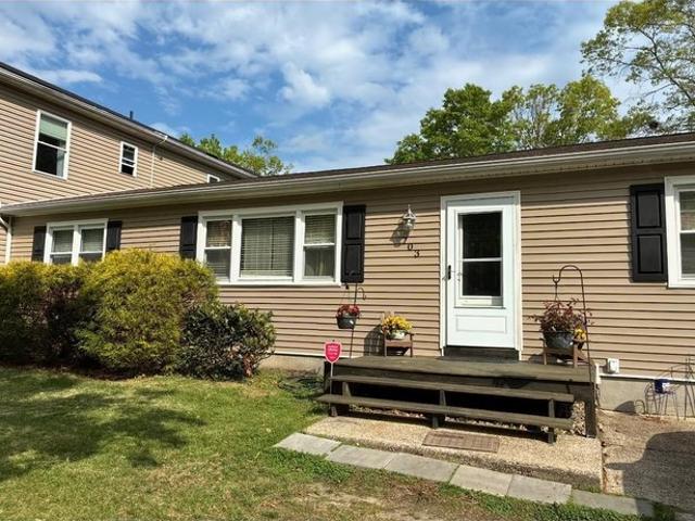 703 David Ln, Egg Harbor Township, NJ 08234